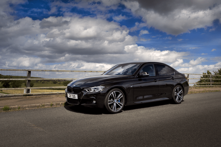 BMW 3 and 4 Series X-Drive vs Rear Wheel Drive. Which drives best ...